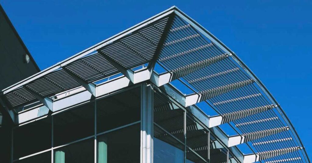 Hunter Douglas Linear Sun Control System in Kerala | 84R, 30BD, 70S Panels